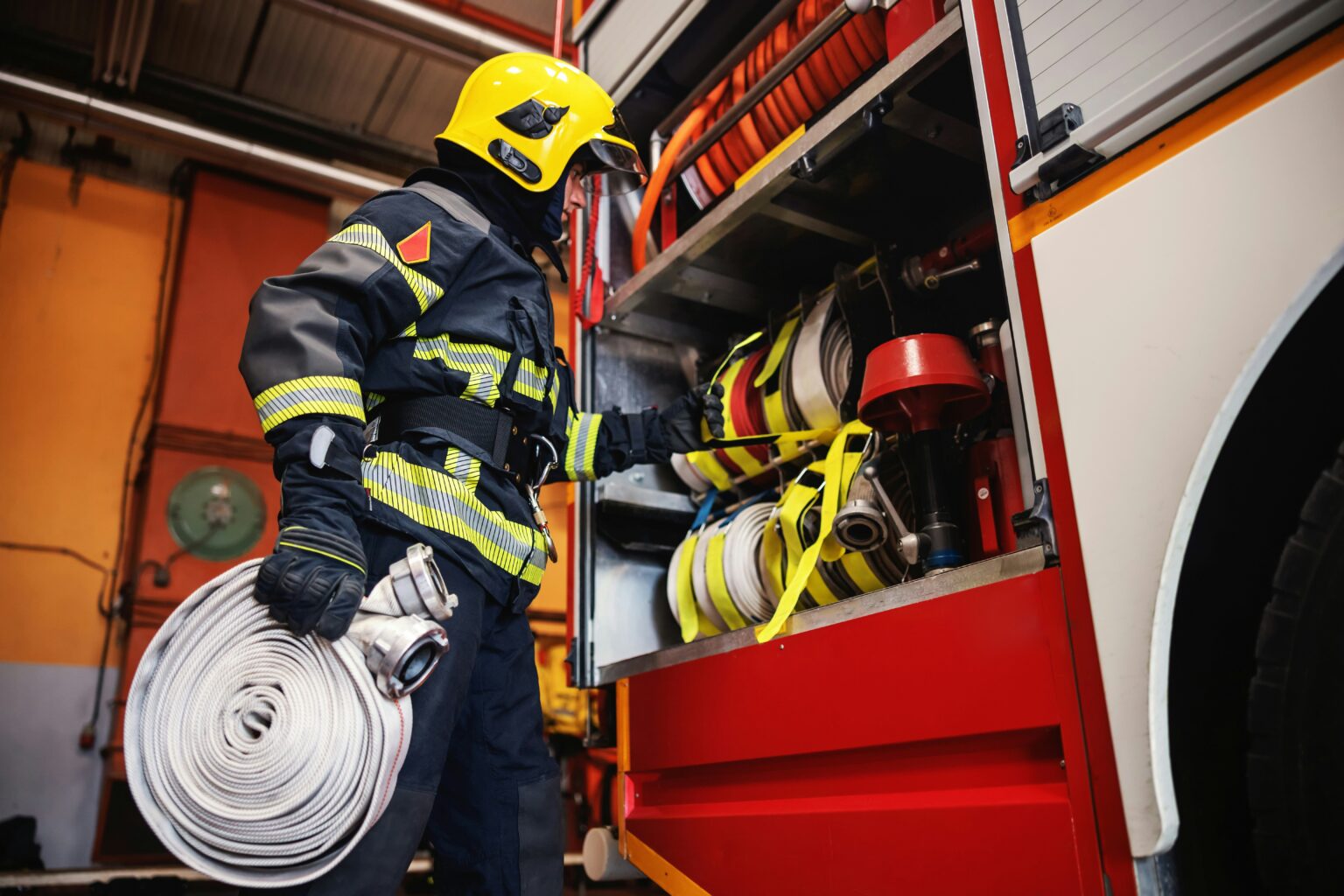 Key Components of Effective Fire Safety Systems in Buildings